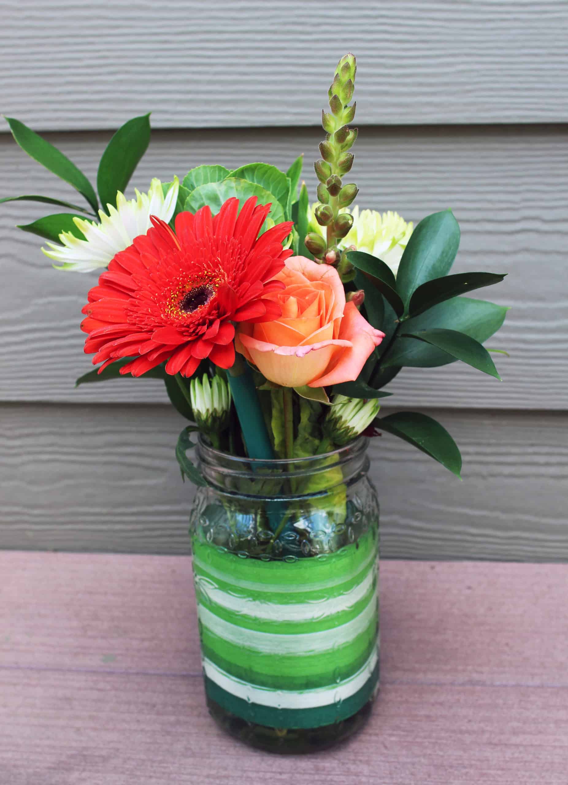 How To Create Beautiful Mason Jar Floral Arrangements - Cascade Floral ...