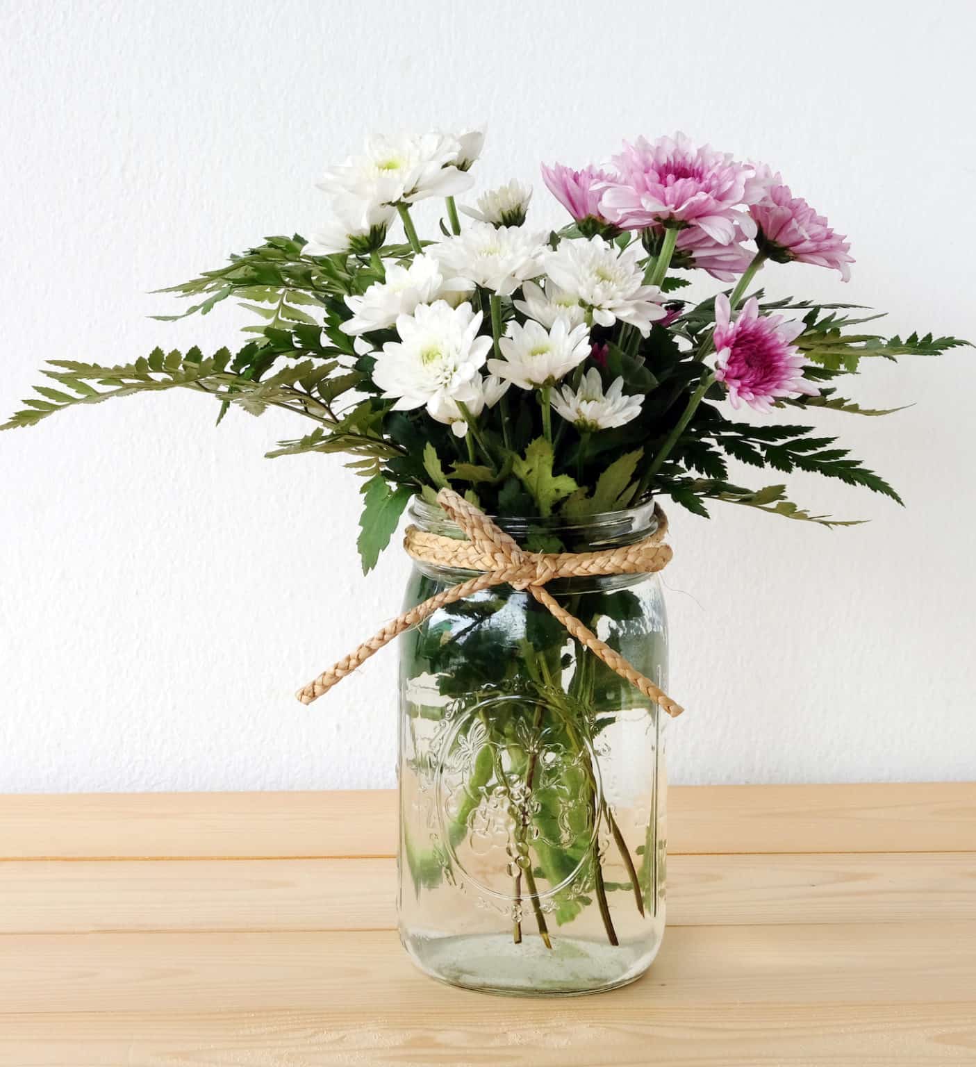 How To Create Beautiful Mason Jar Floral Arrangements - Cascade Floral ...