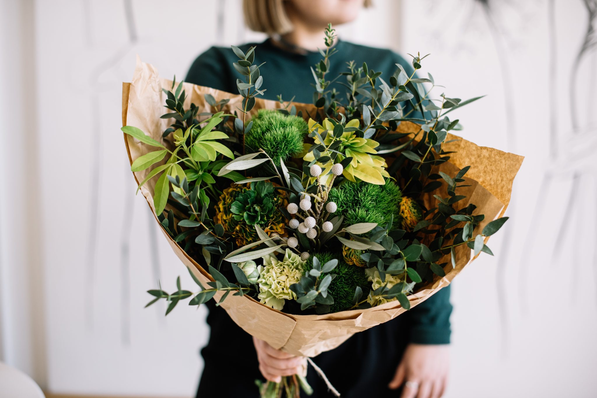 Tips for Coordinating Flower Types and Greenery for DIY Arrangements ...